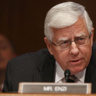 Senate Budget Chairman Proposes a Cure for Congress' Addiction to ...