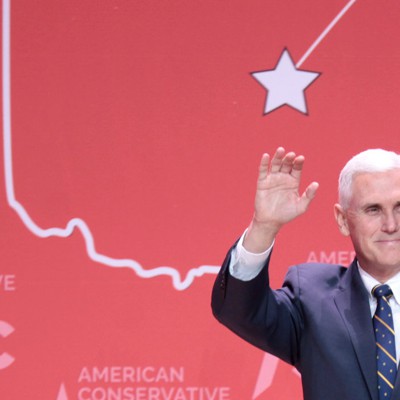 Play of the Day: Mike Pence Really Likes Eating Meals With Karen Pence ...