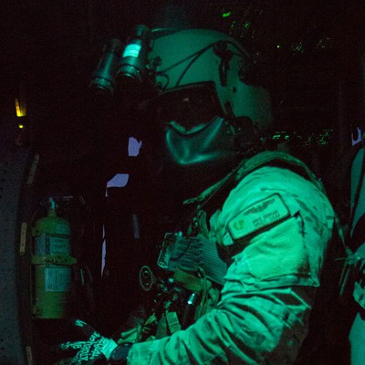 DARPA-Funded Radar Lets Planes See Through Smoke and Clouds ...