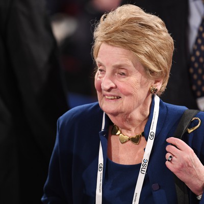 Madeleine Albright, the First Female Secretary of State, Dies at 84 ...