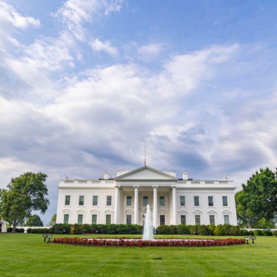 The White House promotes success stories in the government’s customer ...