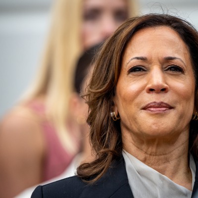 Unpacking Kamala Harris' record on federal workforce issues ...