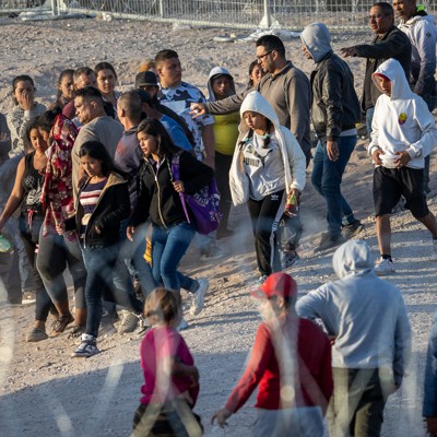 ICE struggles to track unaccompanied minors, oversight report says ...