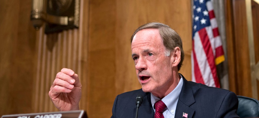 Senate Postal Reform Bill Delayed 'Indefinitely' - Government Executive